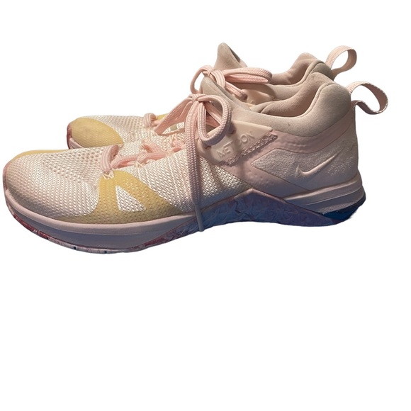 Nike | Shoes | Nike Womens Metcon Flyknit 3 Light Pink | Poshmark